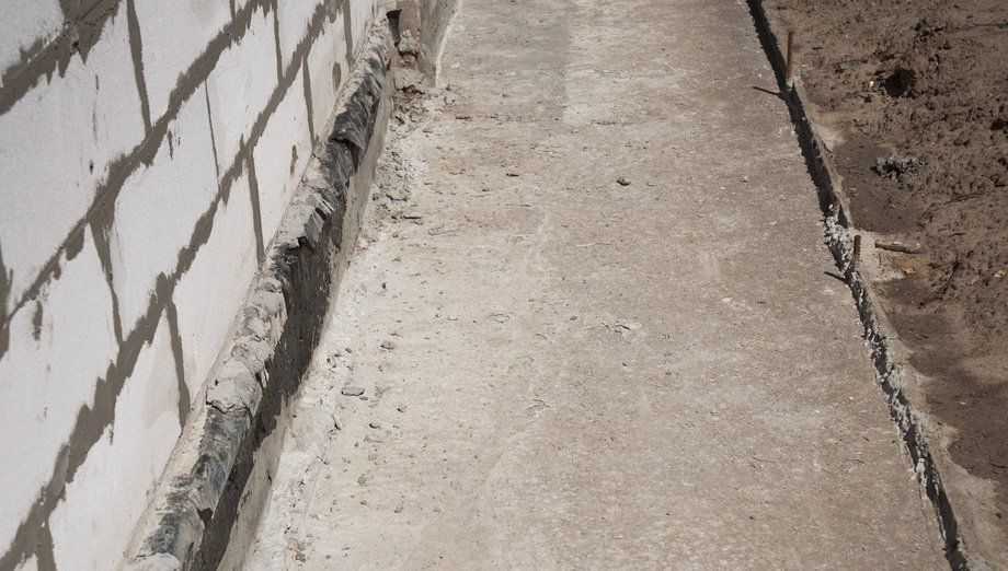 Exploring The Pros And Cons Of Various Basement Waterproofing Methods